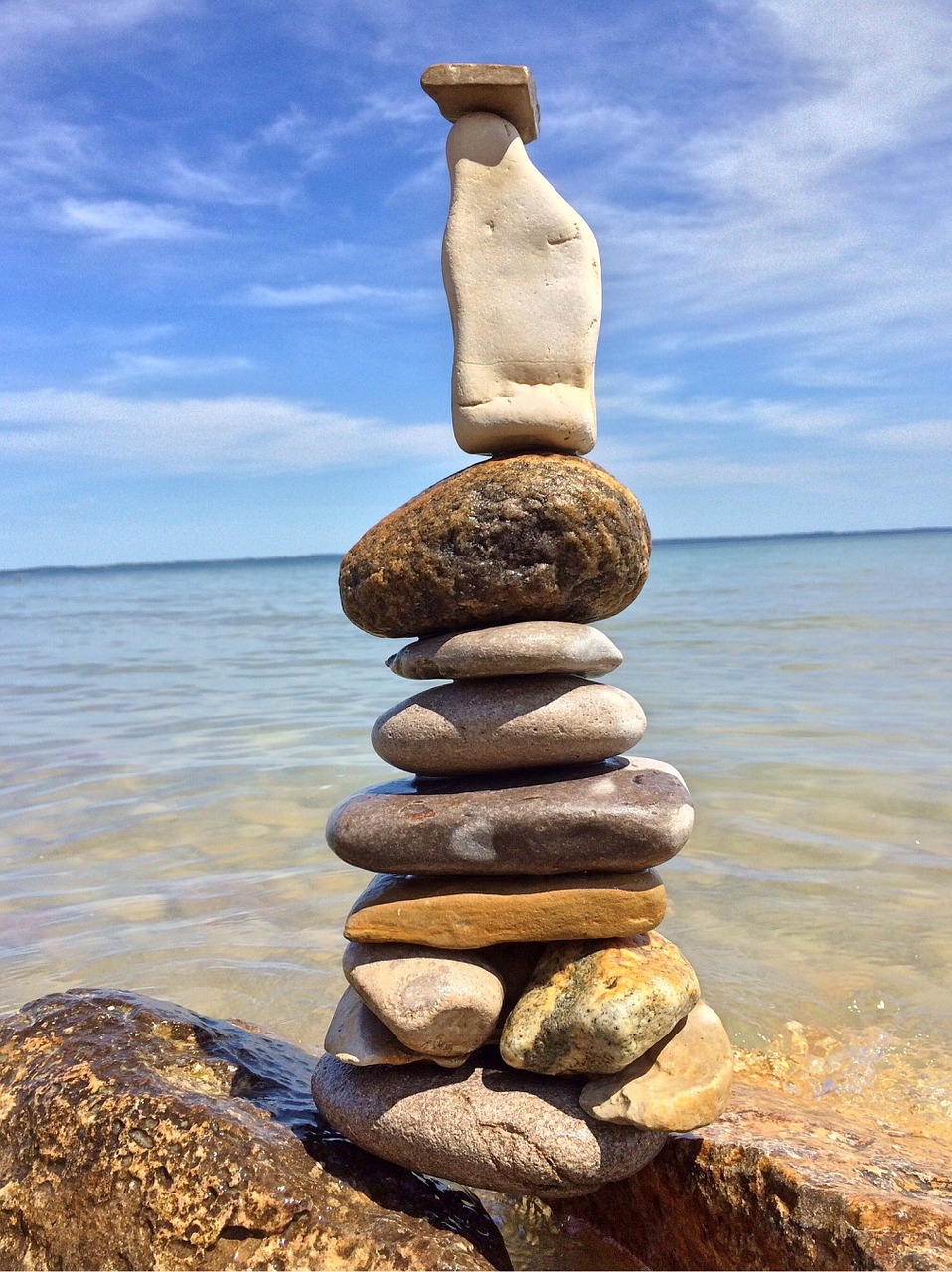10 Fascinating Facts About Rocks, Minerals, and Gemstones